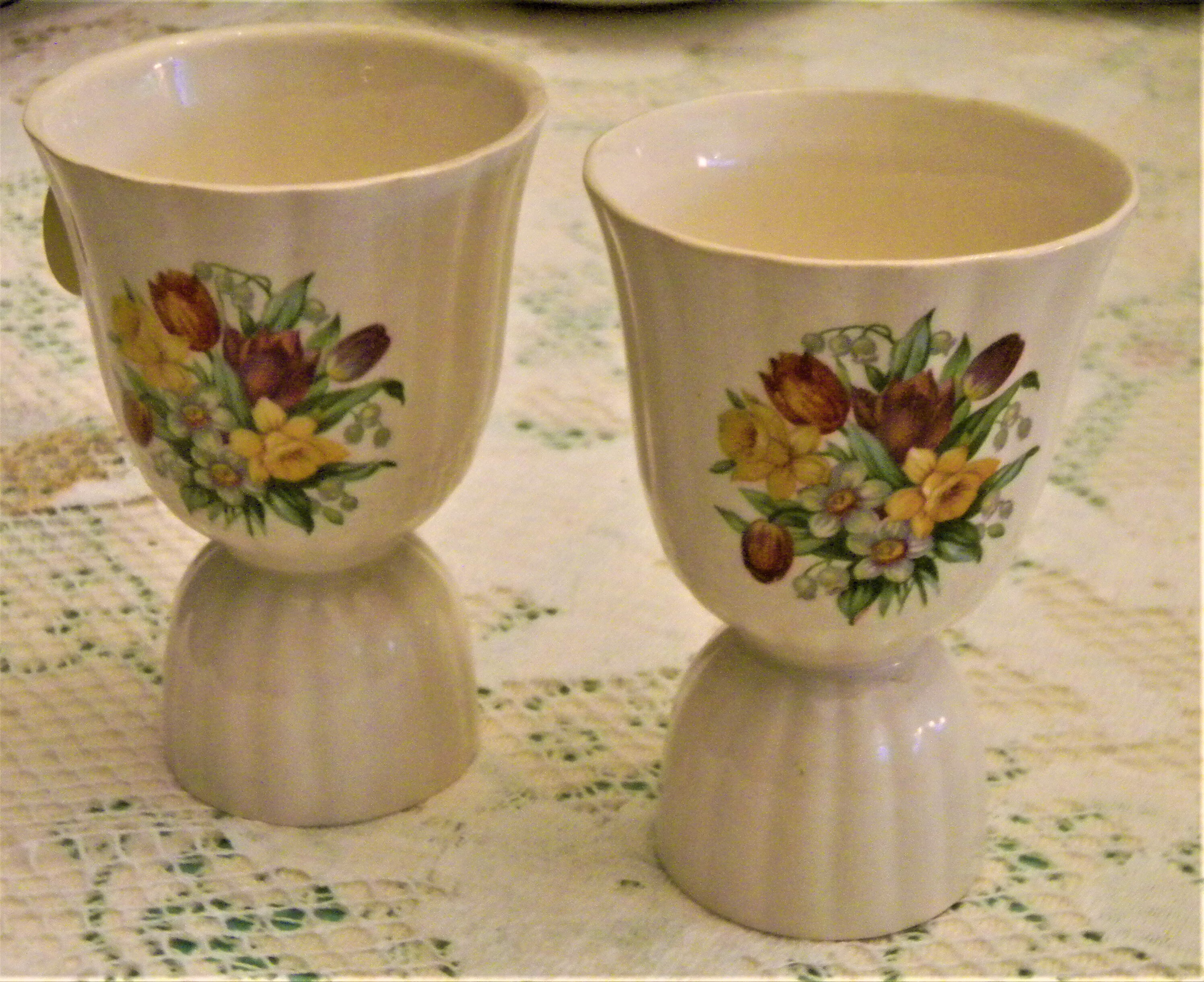 SIMPSONS POTTERY Solian Ware PROVIDENCE Double Egg Cup - Etsy