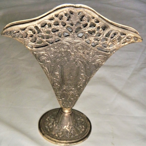 Fan Shaped Vase - Etsy