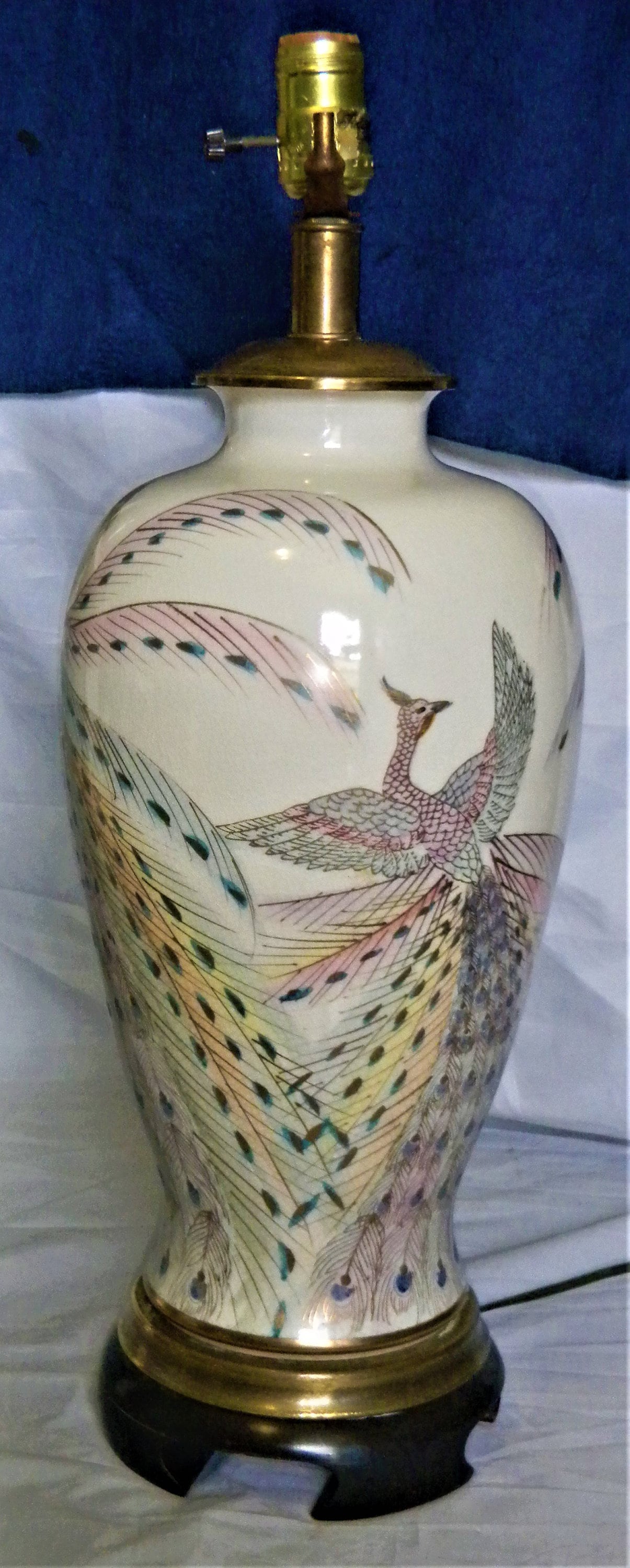 Frederick Cooper Hand Painted Peacock Ginger Jar Table Lamp - Etsy
