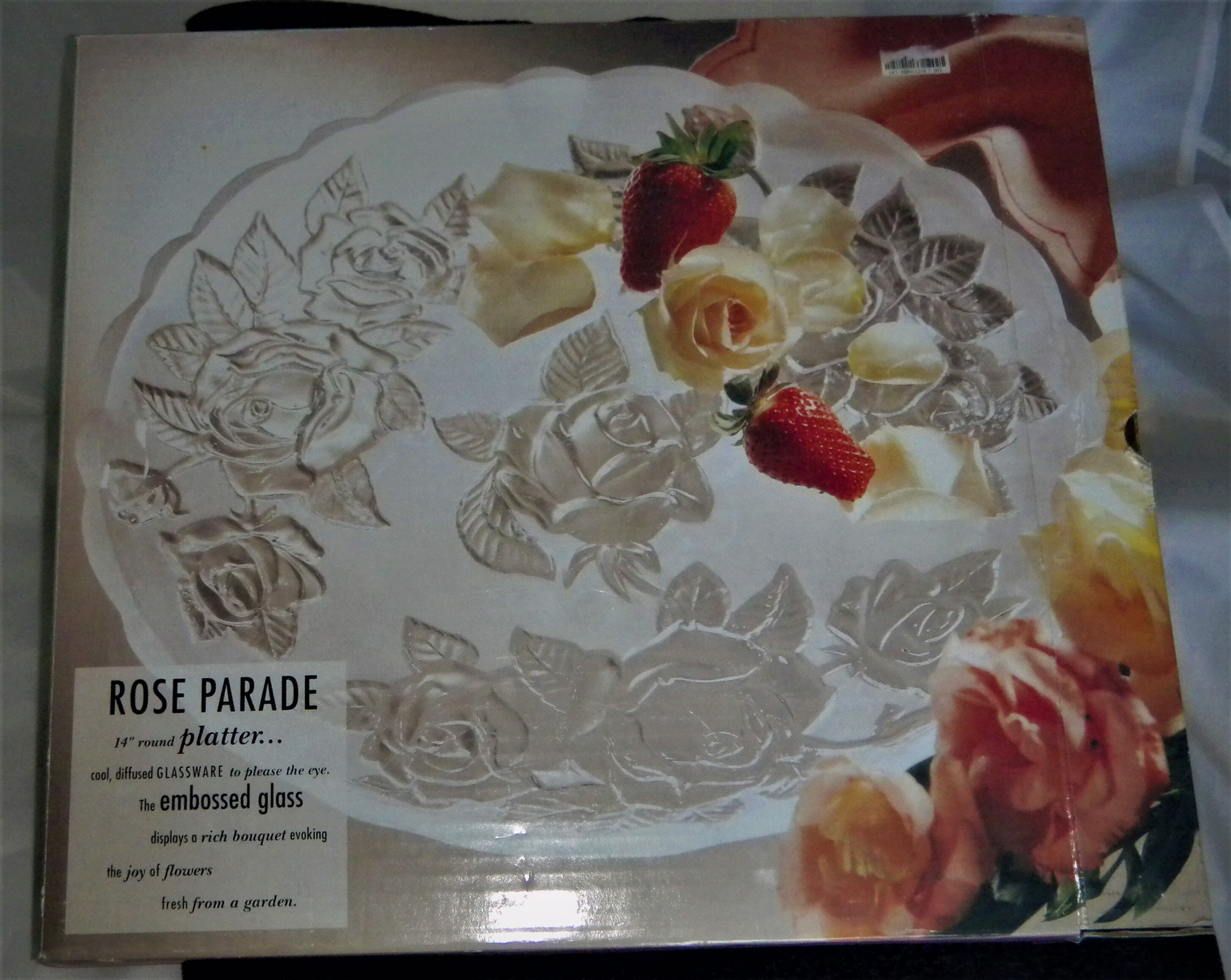 Laura Glass Works Japan Rose Parade Round Scalloped Frosted - Etsy