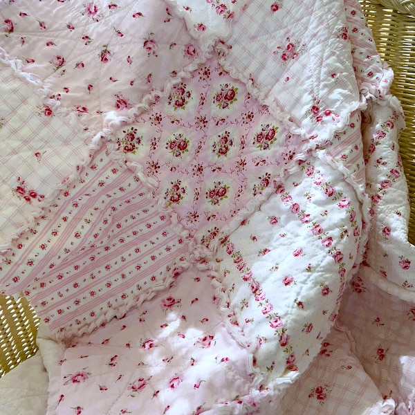 Queen Size Rose Quilt - Etsy