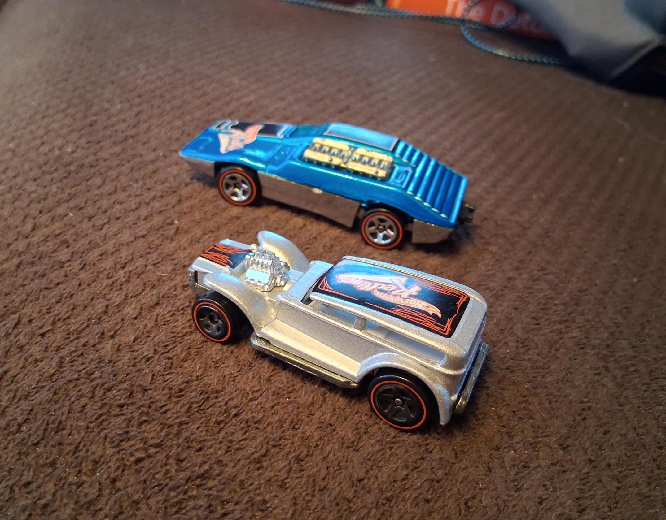 2002 Hot Wheels Redline Series Sidekick Blue #105 the Demon Silver #103 ...