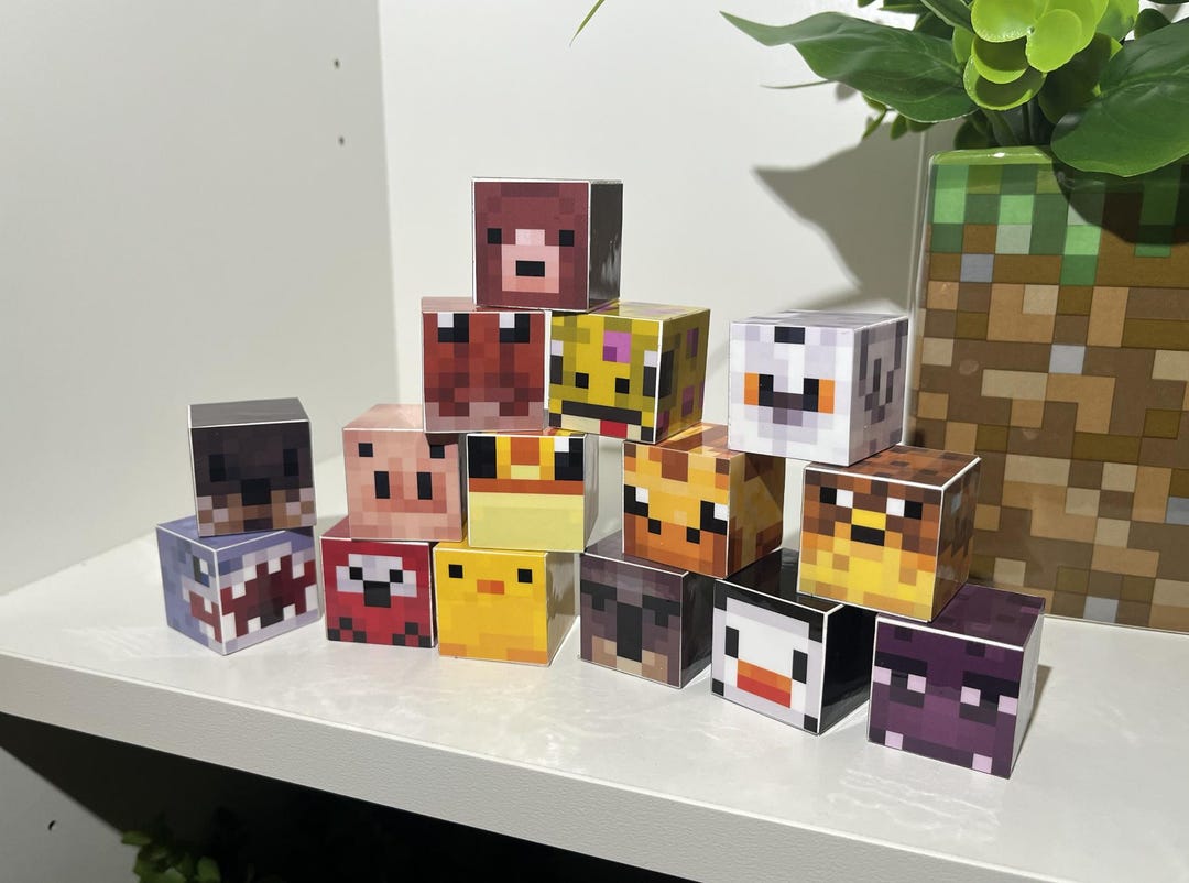 Pixel Block/cube | 3x3cm, 5x5cm | Custom or Chosen Public Designs ...