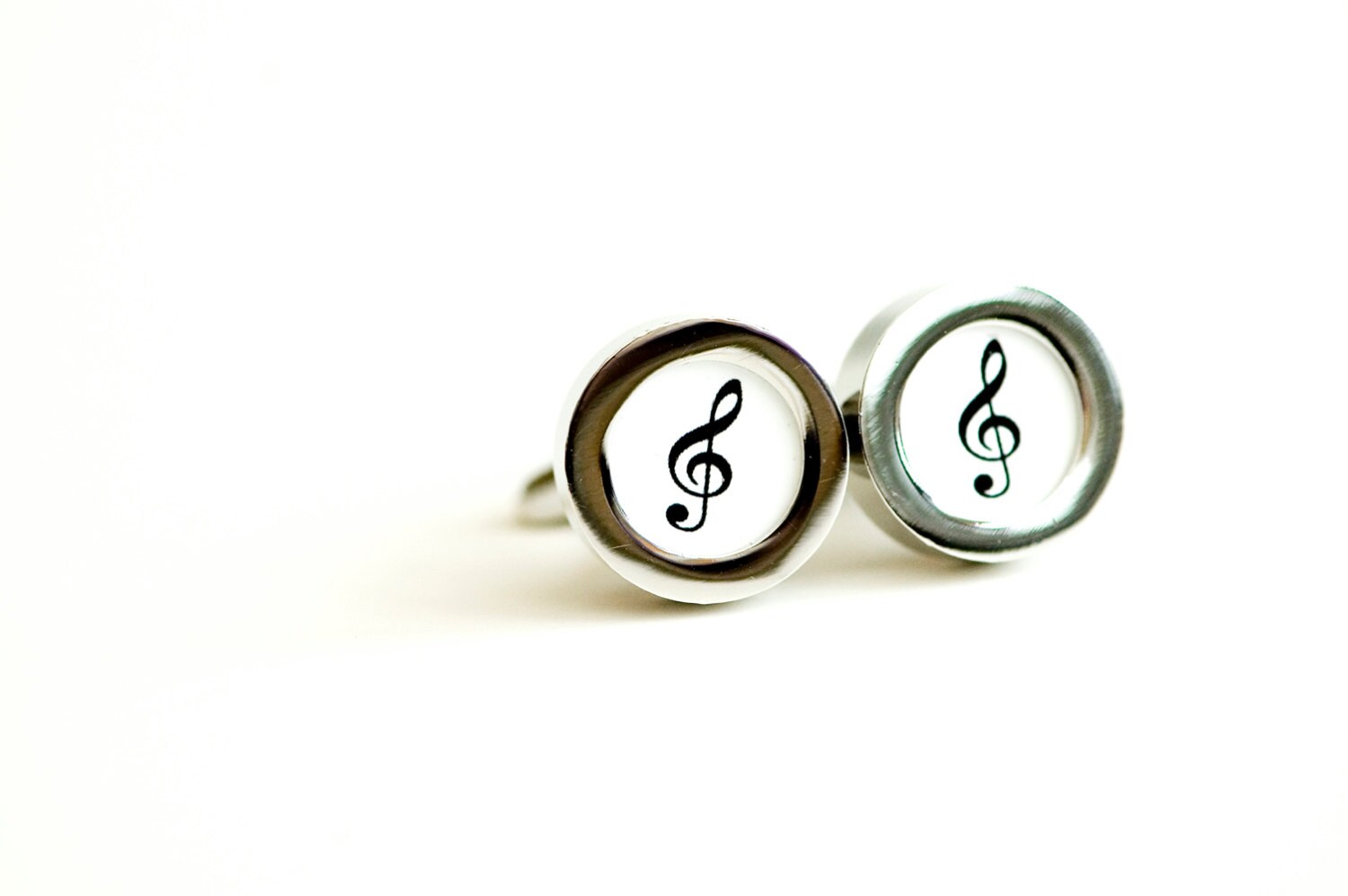 Treble Clef on Cufflinks - Music Note Cufflinks, Men's Cufflinks ...
