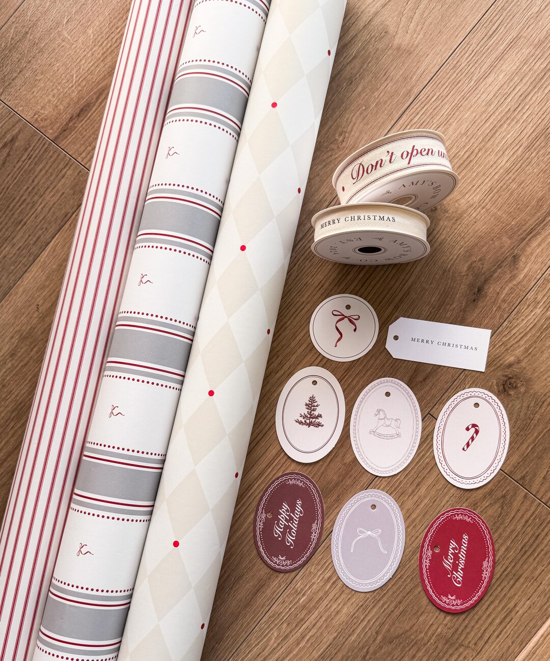 Holiday Wrapping Kit Christmas Gift Wrapping Set of Wrapping Paper and ...