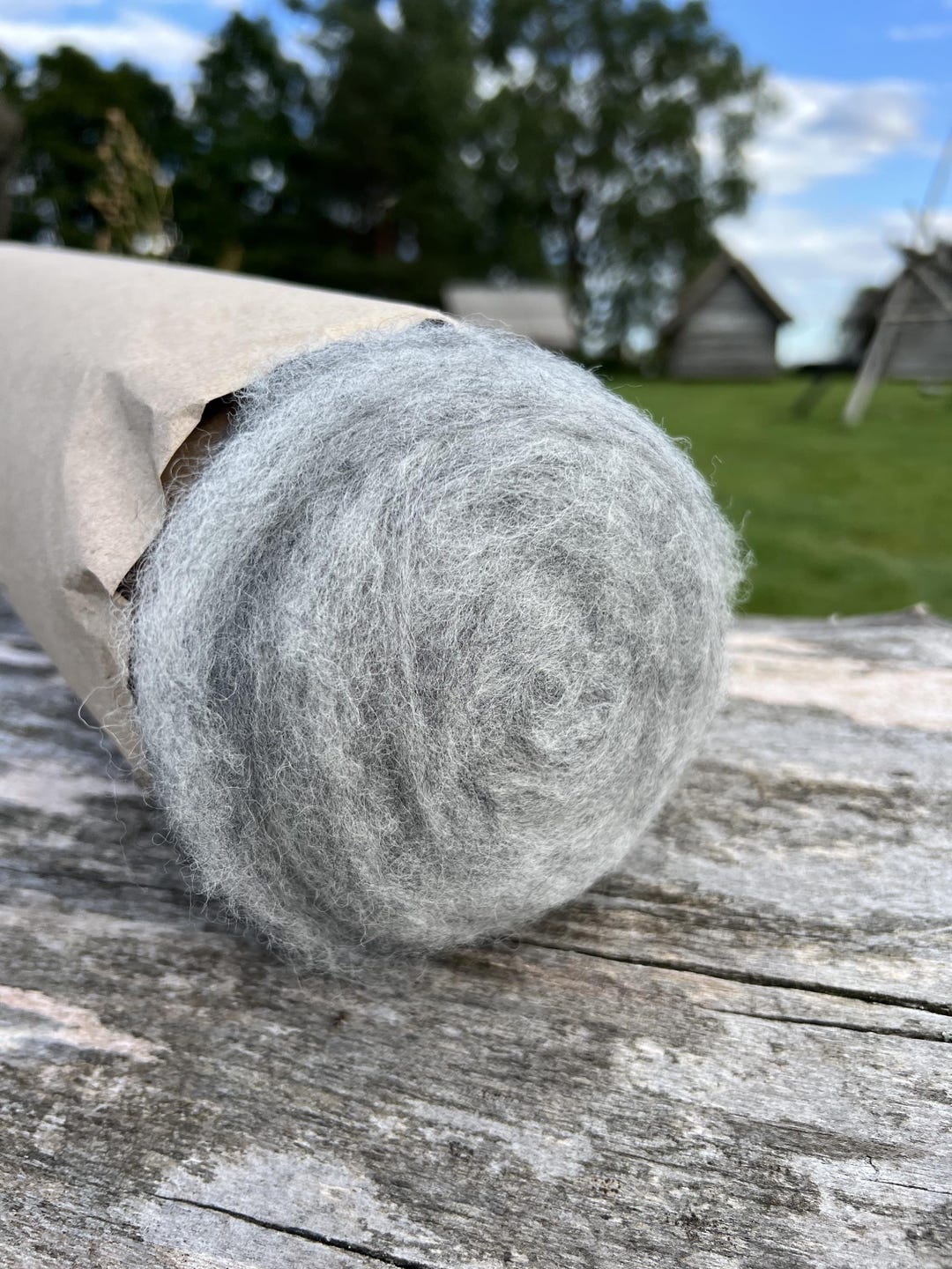 Light Grey 500g / 17.6oz Carded Felting Wool Batt, 21 Micron, Woolmark ...