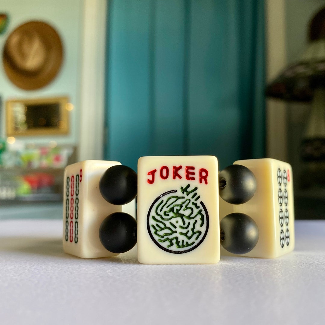 Mahjong Bracelet: Creamy Vanilla Tiles and Matte Black Onyx Beads ...