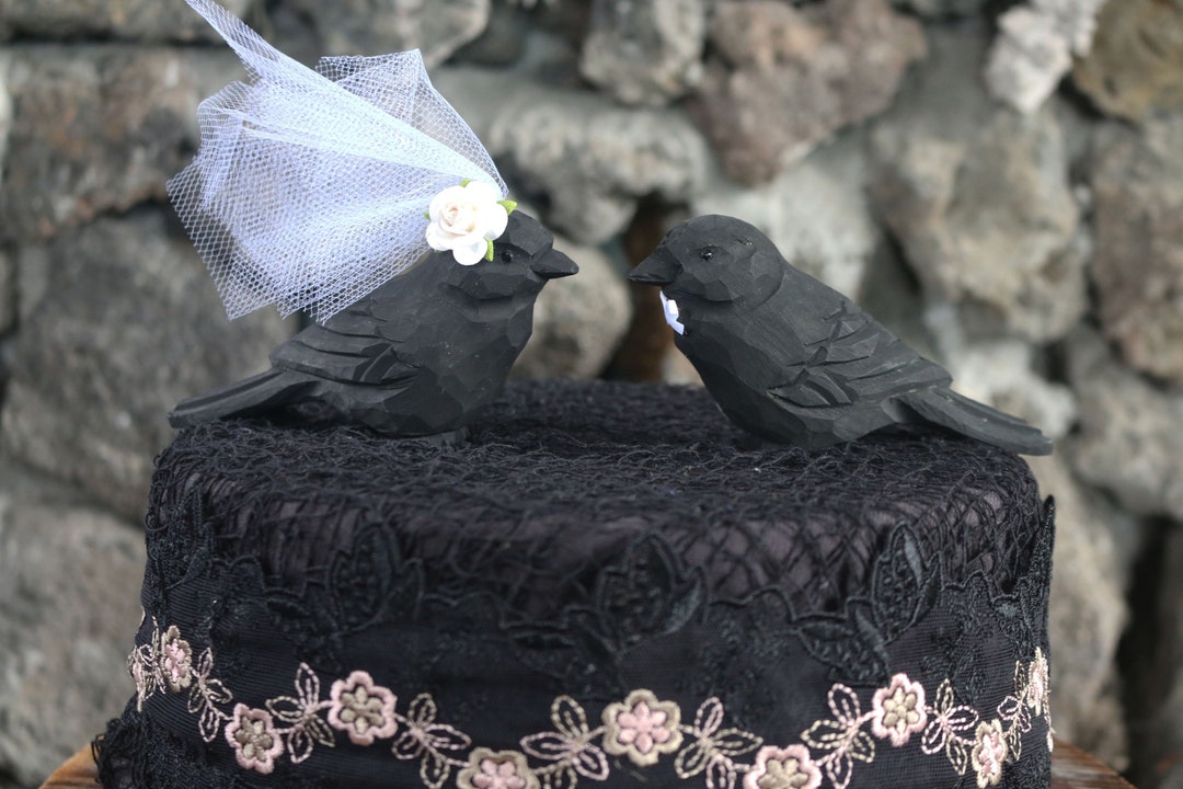 Halloween Cake Topper: Black Crow Raven Bride & Groom for Gothic ...