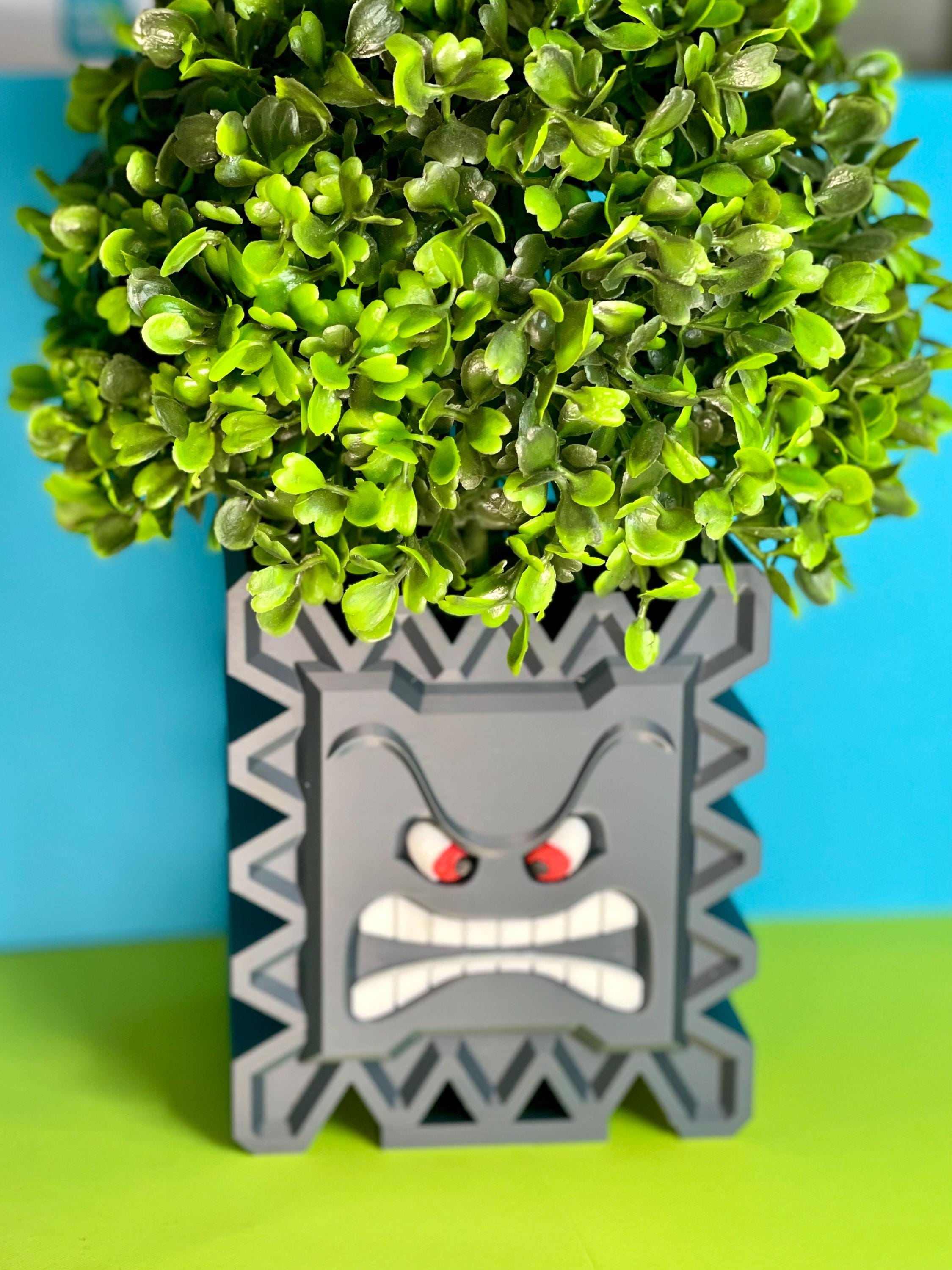 Super Mario Thwomp Retro Planters, Flower Pots Office Decor Home Decor ...