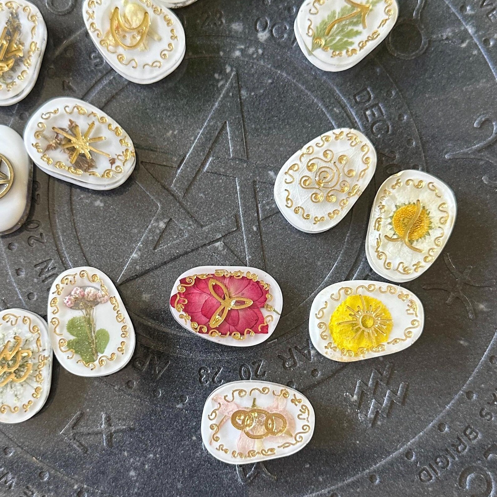 Resin and Marble Altar Plate Pentagram Spell Casting Tool for Wiccan ...