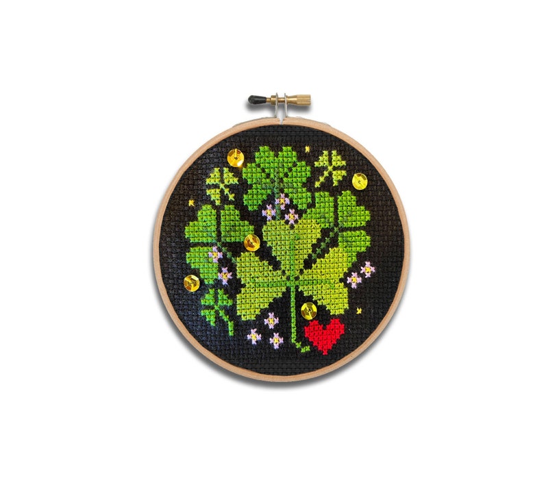 PDF -- Clover Cross Stitch Pattern - Etsy