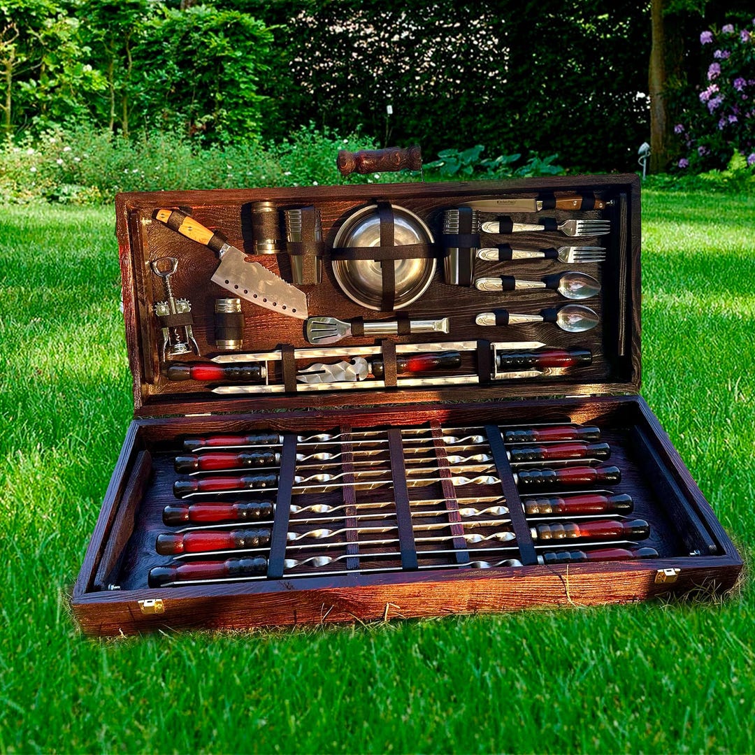 BBQ Gift Set for Men Barbecue Accessories Gift Best Grilling Gift Set ...