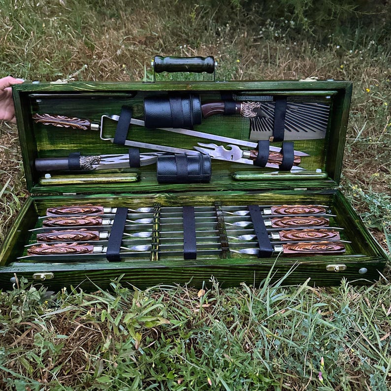 BBQ Gift Set for Men Big Barbecue Accessories Gift Best Grilling Gift ...