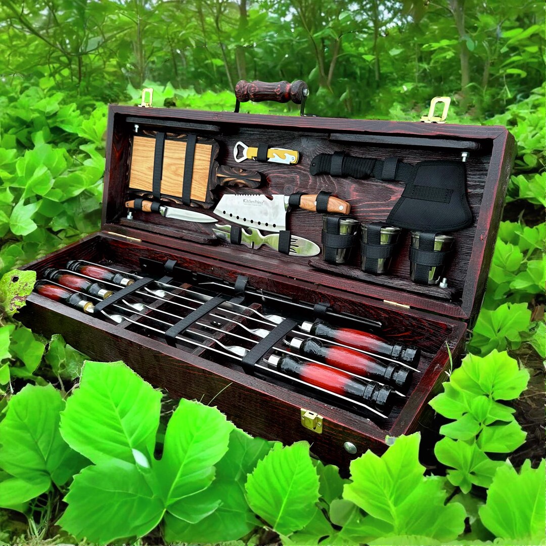 BBQ Gift Set for Men Barbecue Accessories Gift Best Grilling Gift Set ...