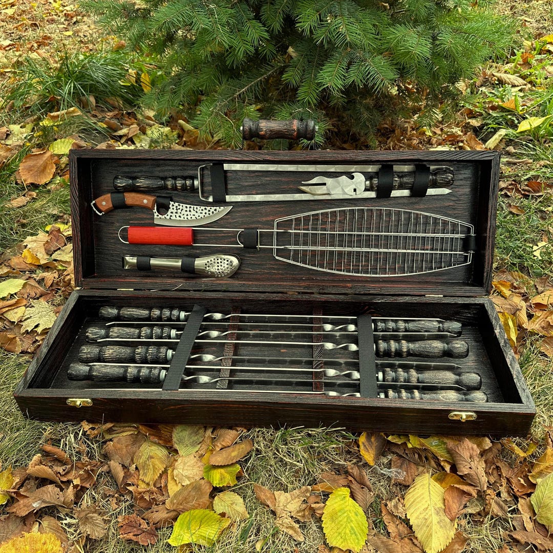 BBQ Gift Set for Men Barbecue Accessories Gift Best Grilling Gift Set ...