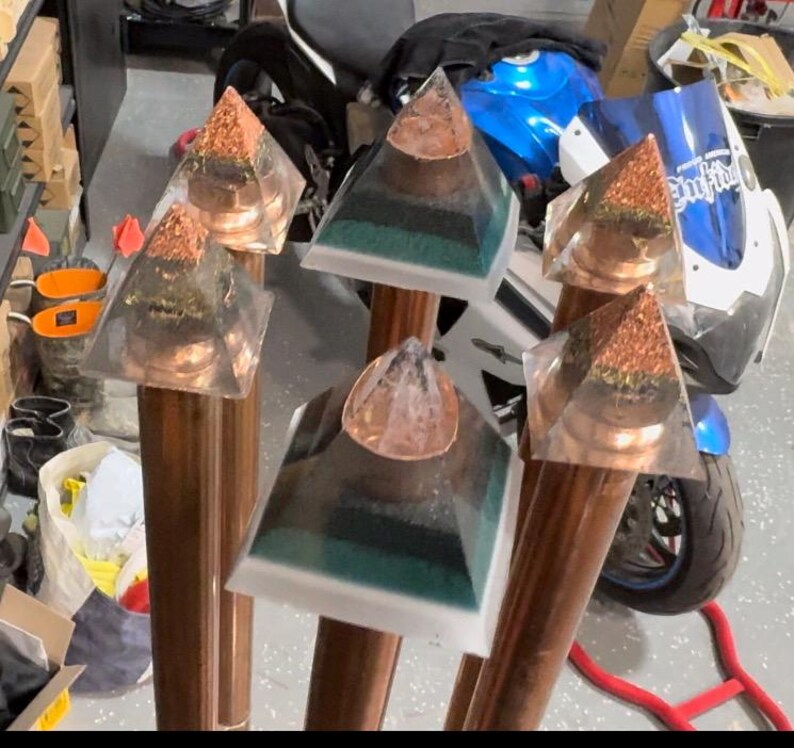 Orgone Generator, Crystals, Cloud Buster, Chem Trail Buster, Emf Reducer, Metaphysical, Energy ...