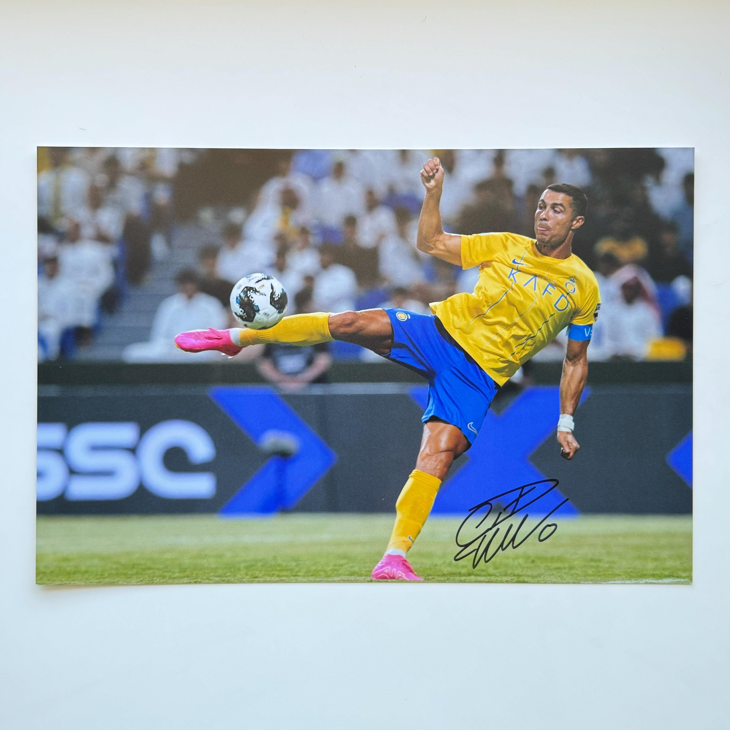 Cristiano Ronaldo Hand-signed Autographed 20x30cm Photo (lifetime COA ...