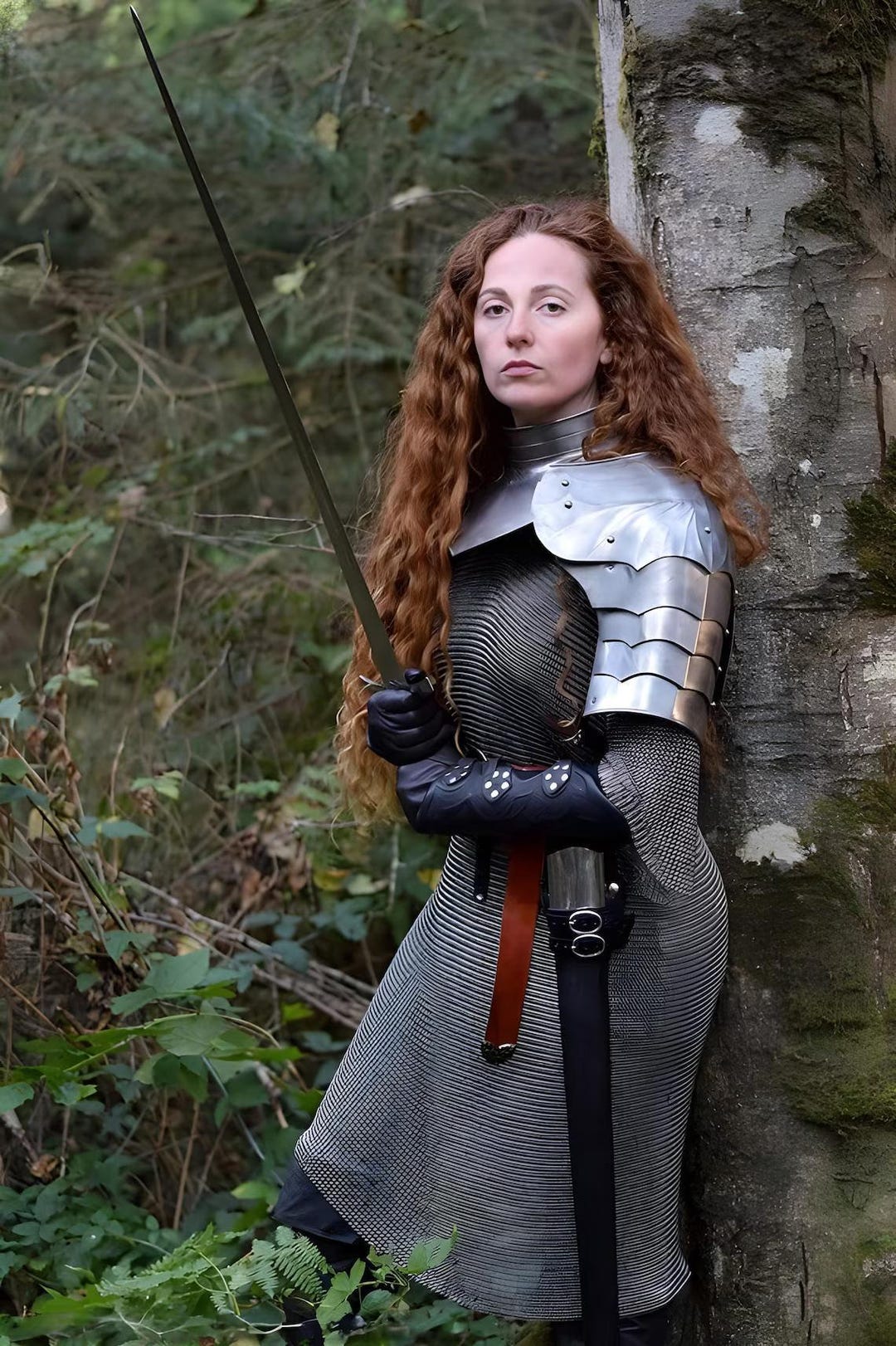 Regal Women's Chainmail Armor – Medieval Cosplay Gear With Pauldron ...