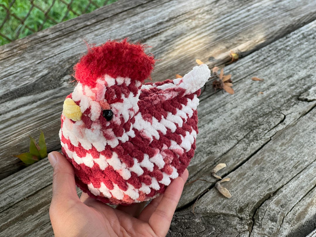 Red Crochet Plushie Chicken, Amigurumi Farmhouse Decor - Etsy
