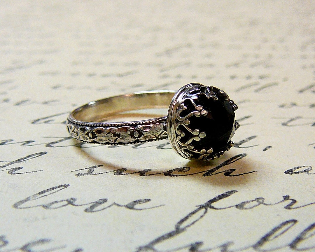Roxy Ring - Beautiful Gothic Vintage Sterling Silver Floral Band Ring ...