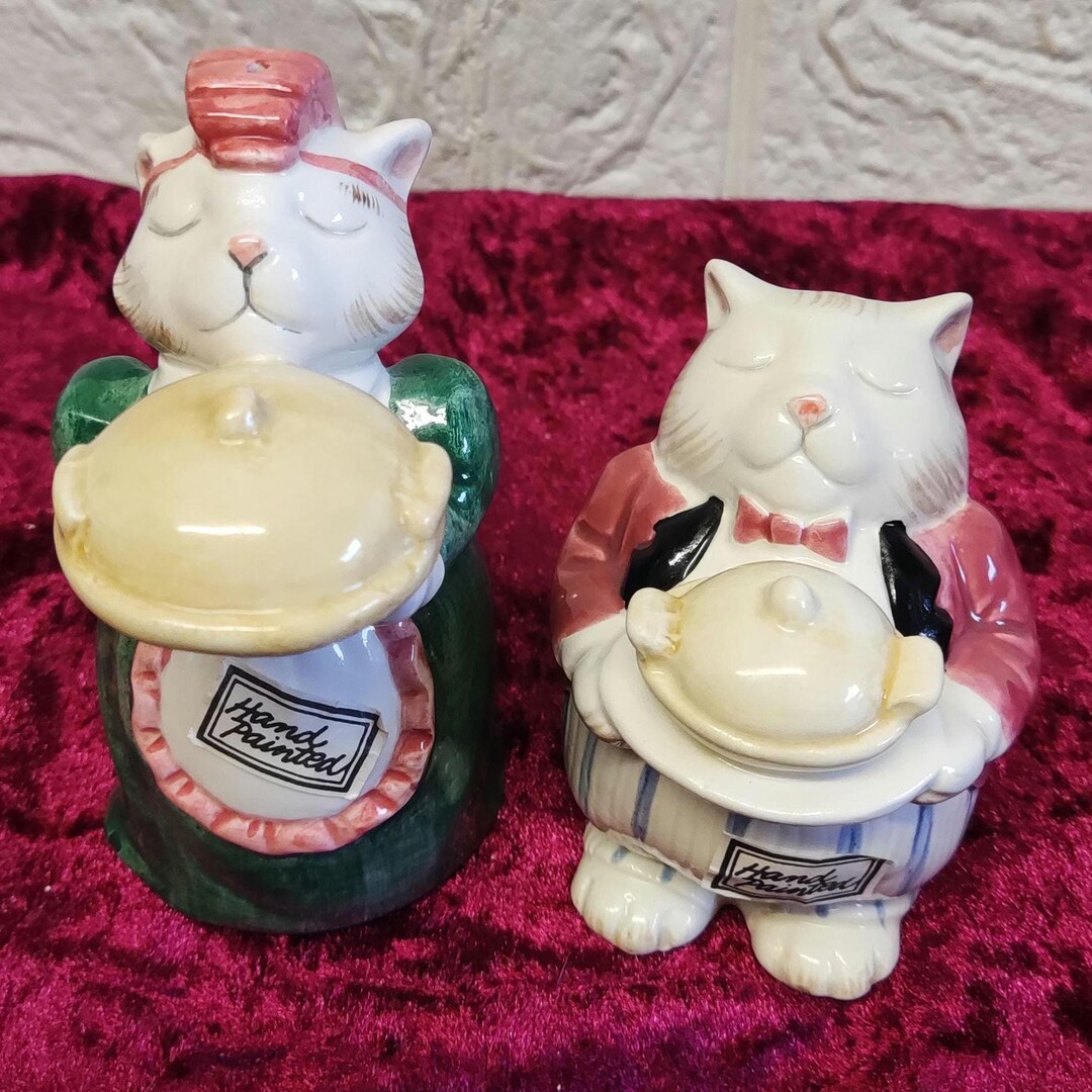 Fitz and Floyd Salt and Pepper Shakers - Percy the Pig - Kitchen Decor ...