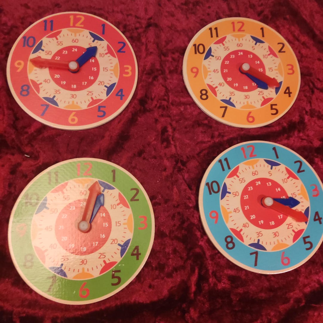Wooden Educational Clock - Learning Time - Stimulating Toys - Pre ...