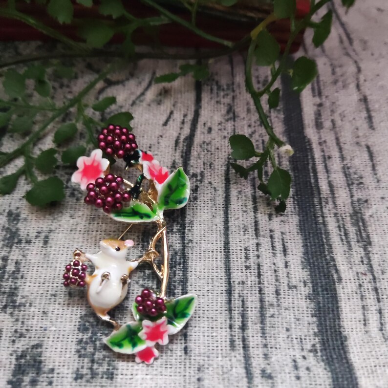 Mouse Brooch Animal Brooch Gift for Her Brooch Elegant Brooch Whimsical ...