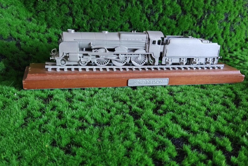 Vintage Danbury Mint Steam Locomotive - Lord Nelson - Pewter Steam ...