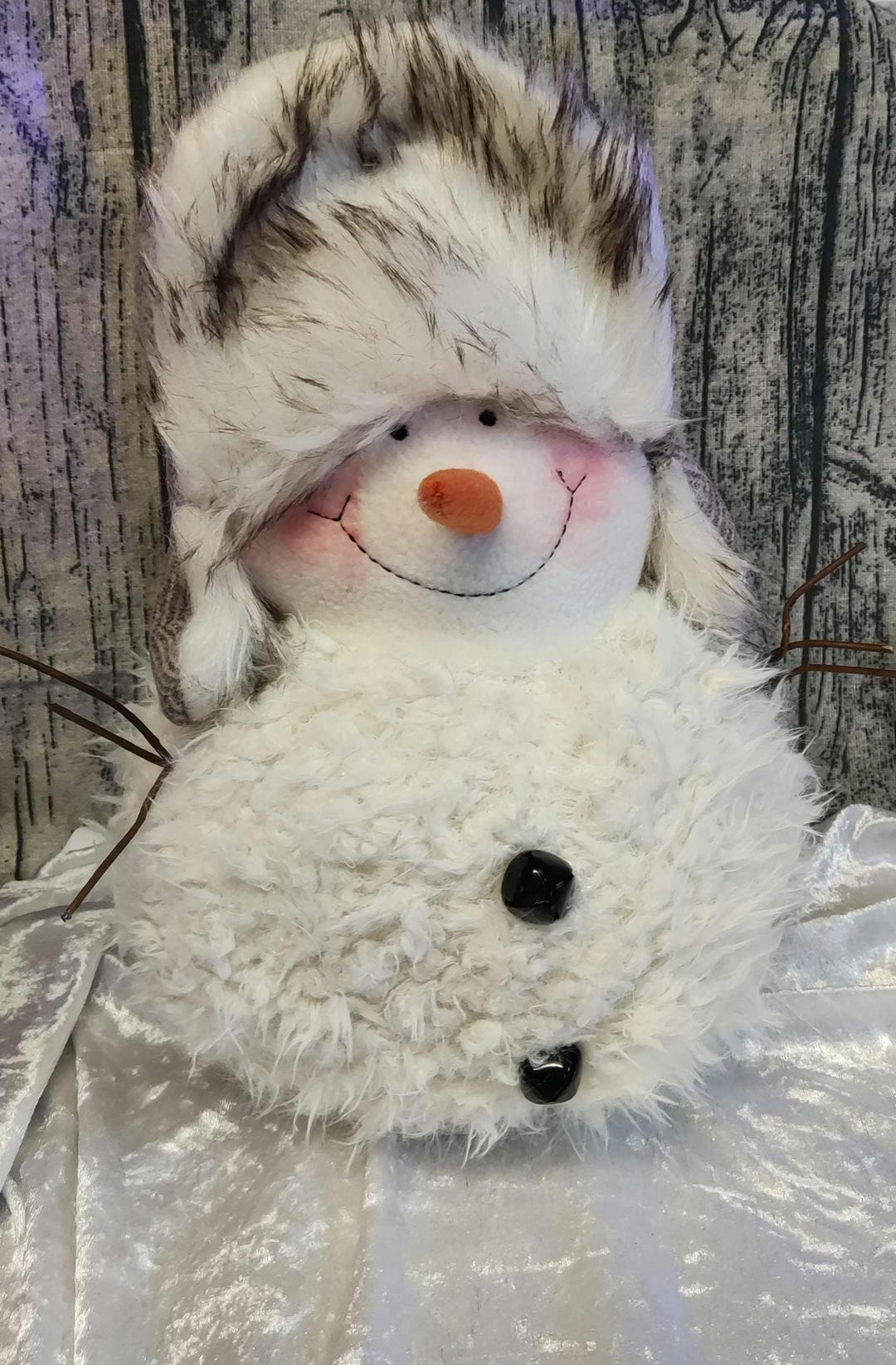 Sitting Snowman - Home Decor - Seasonal Decorations - Christmas ...