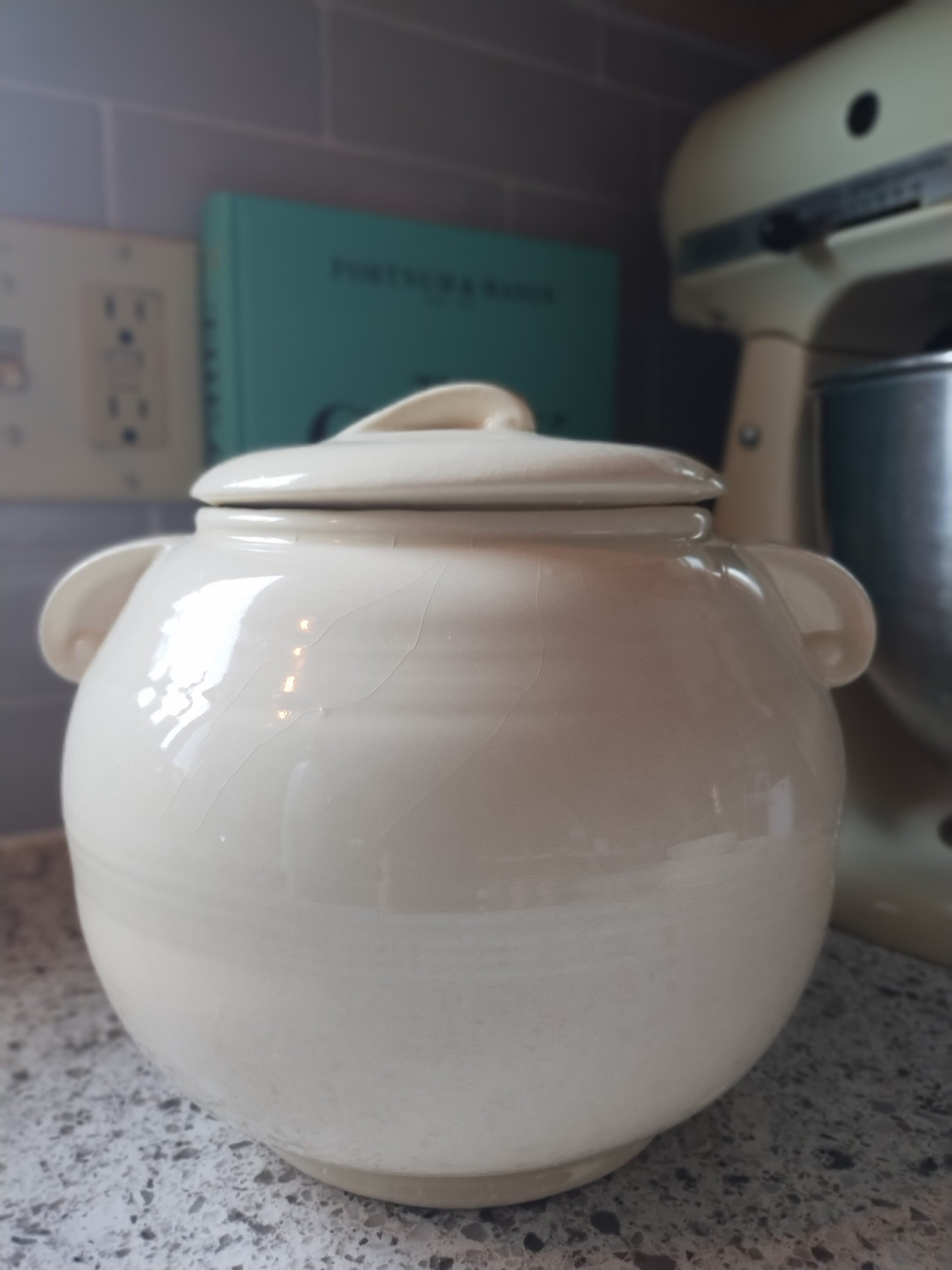 Classic, White USA Pottery Cookie Jar - Etsy