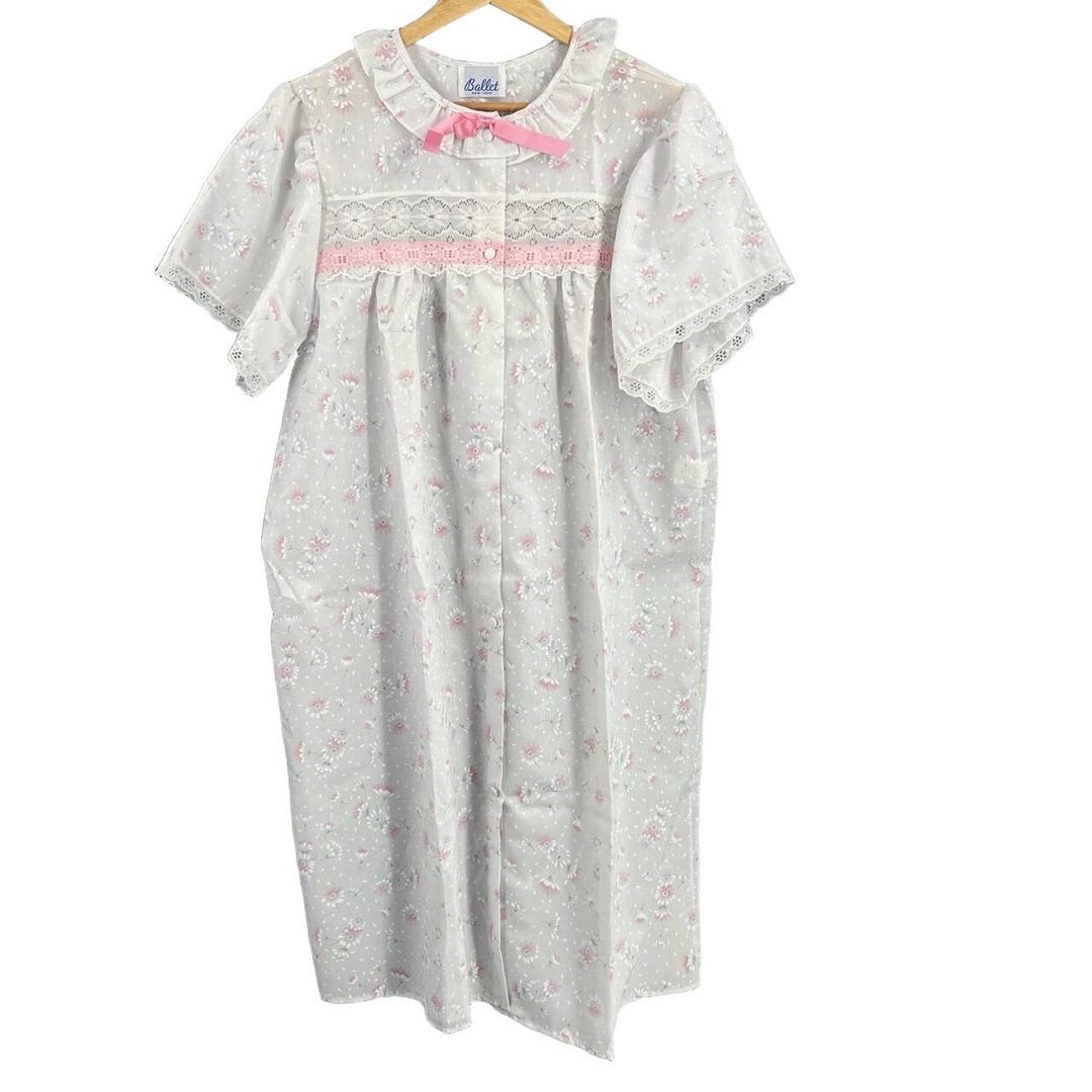 Vintage Ballet New York Housecoat Nightgown Floral Lace Button Front ...