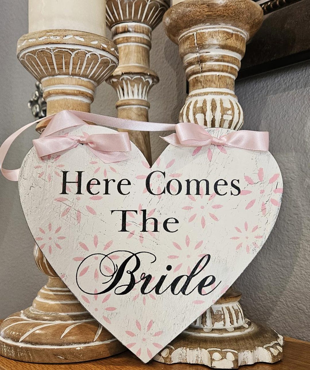 Here Comes the BRIDE Sign | Heart Shaped Wedding Sign | Bridal Shower ...