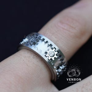 Silver Gear Spinner Ring - Stainless Steel Men's Gear Ring, Gearhead ...