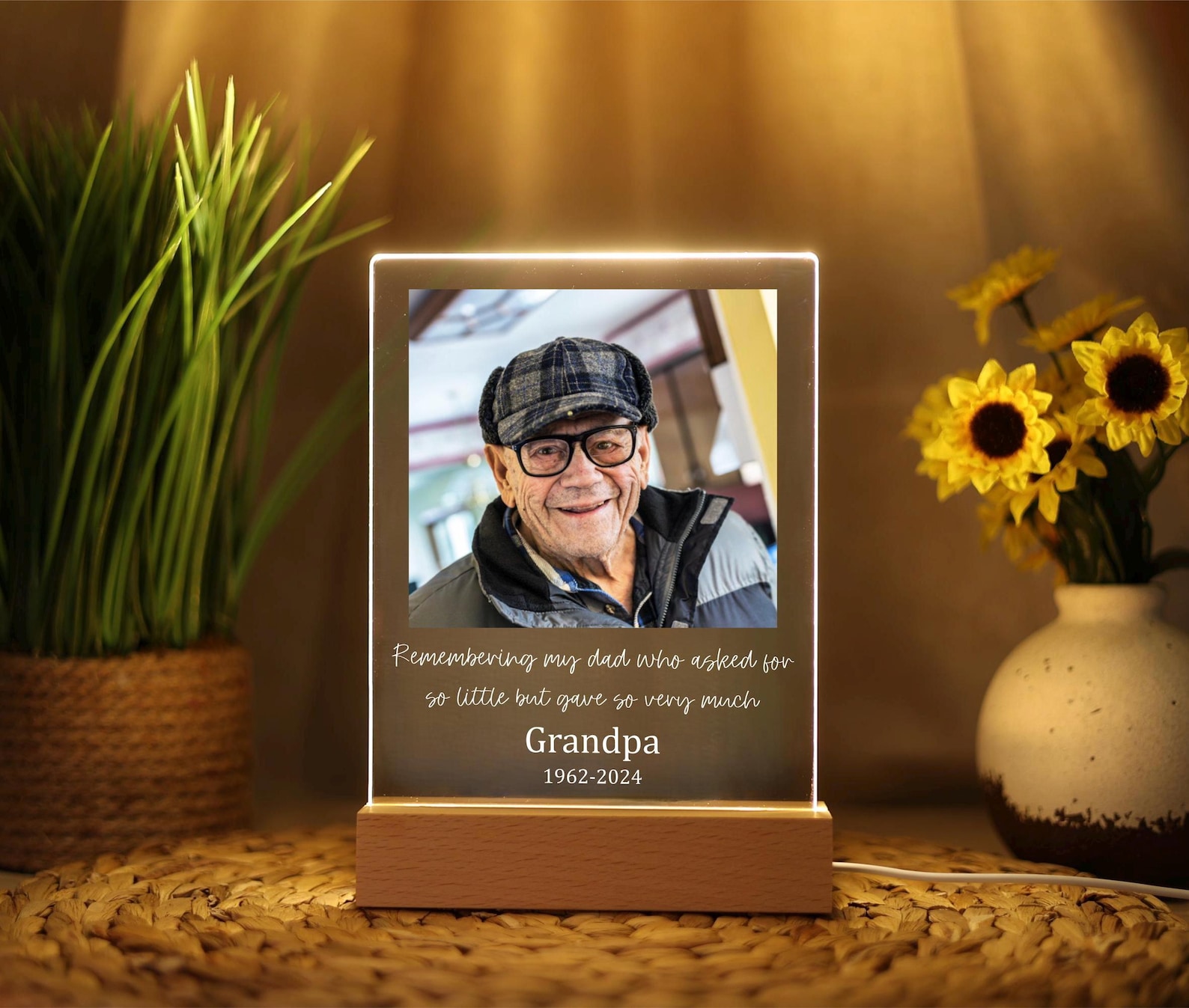 Custom Personalized Photo LED Wood Stand Room Night Light up Table Lamp ...