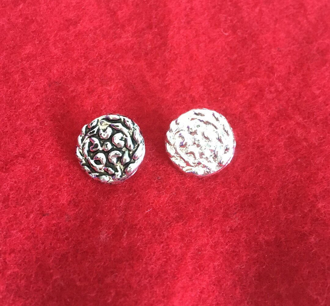 Five Tudor Rose and Laurel Buttons - Etsy
