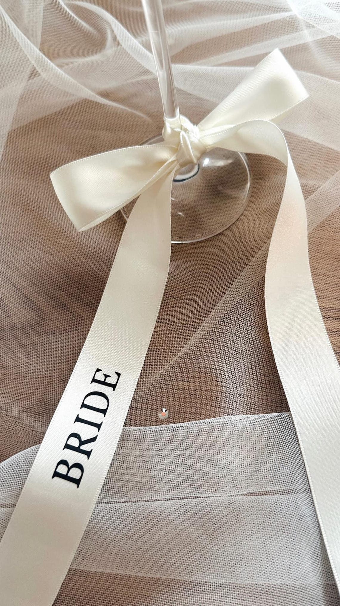 Ribbon Bow Place Name Cards for Weddings, Hen Parties, Bridal Showers ...