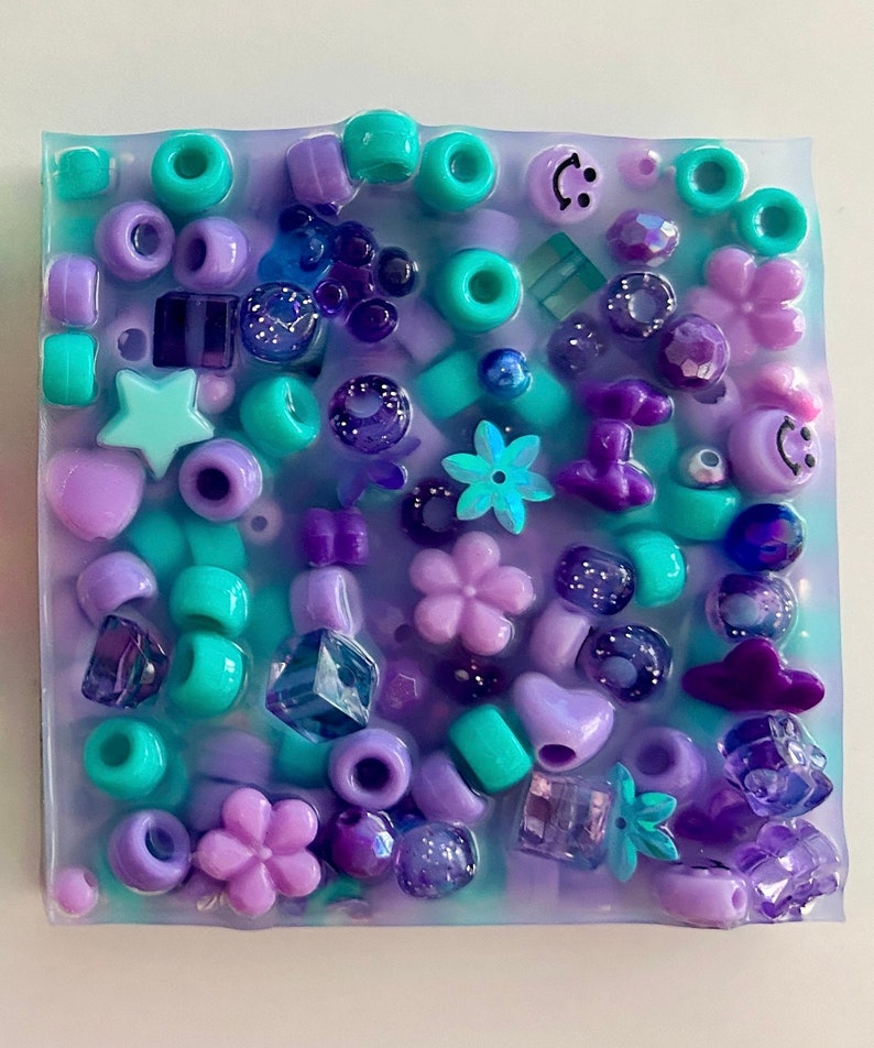 90S COLOR THEMED Silicone Picking Pads Stress and Anxiety Relief Fidget ...