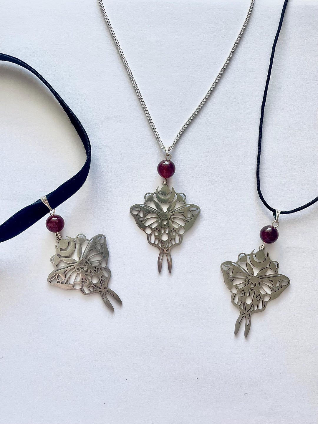 Luna Moth Phases of the Moon & Garnet Gemstone Bead Silver Pendant ...