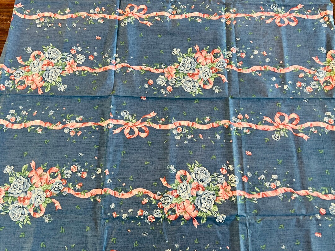Wamsutta Blue Background Dusty Pink Ribbon & Florals Border Print Quilt ...