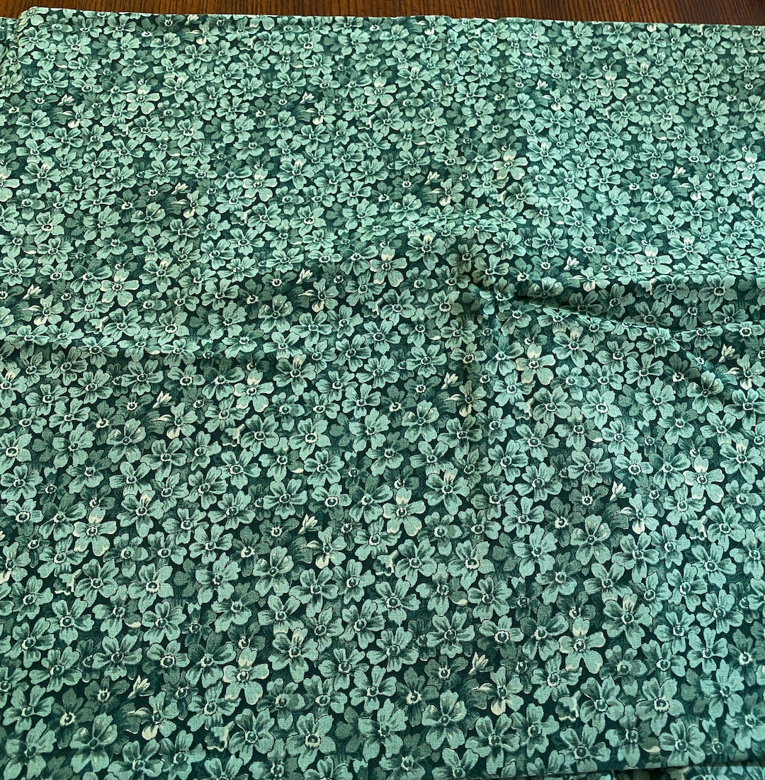 Vintage Green Calico Fabric With Delicate Lighter Green Flowers & Vines ...