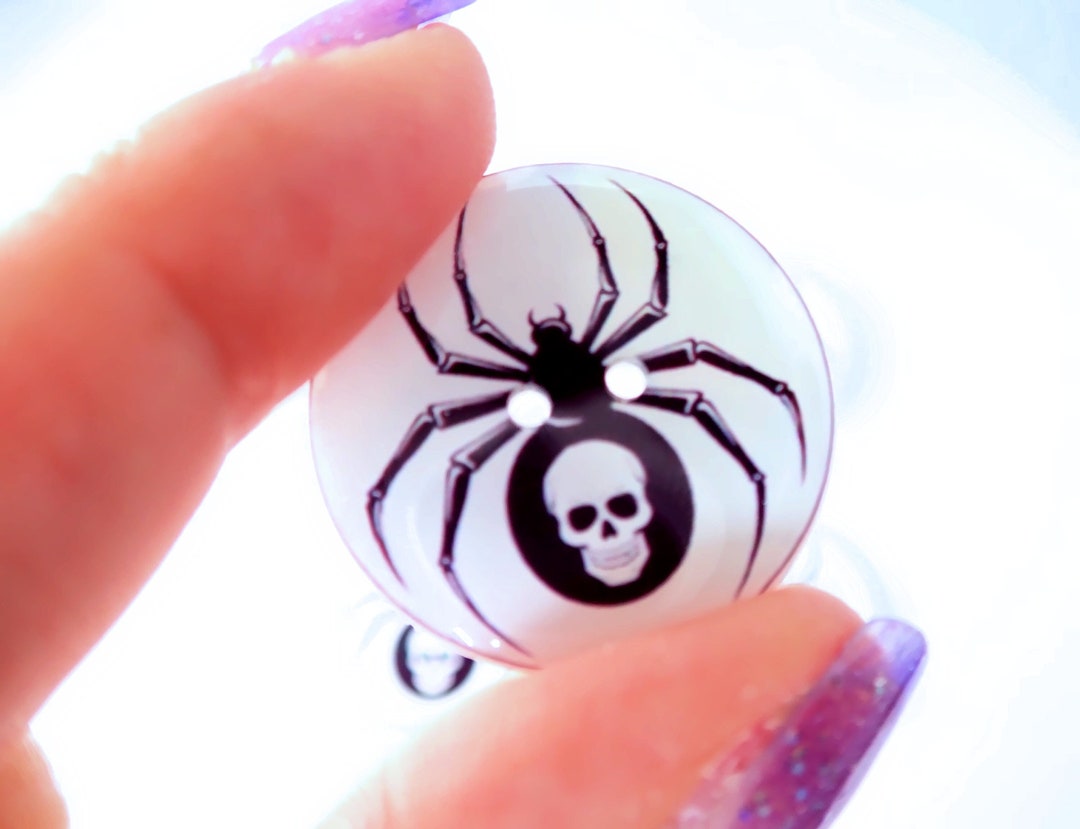 6 Handmade Black Spider and Skull Halloween Sewing Buttons. Assorted ...