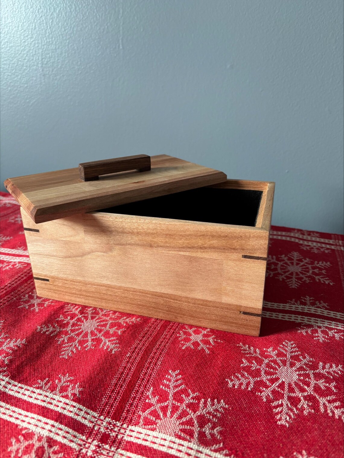 Handmade Gift Box | Custom Woodworks | Wooden Box | Decorative Boxes ...