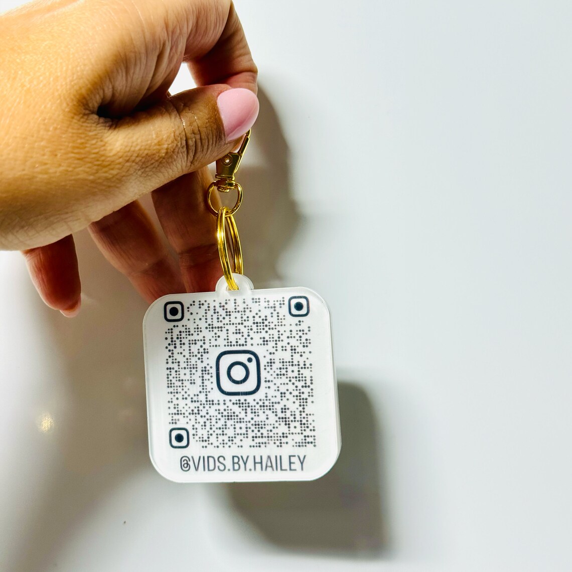 Instagram-shaped Keychains With NFC Chip and QR Code Scan - Etsy