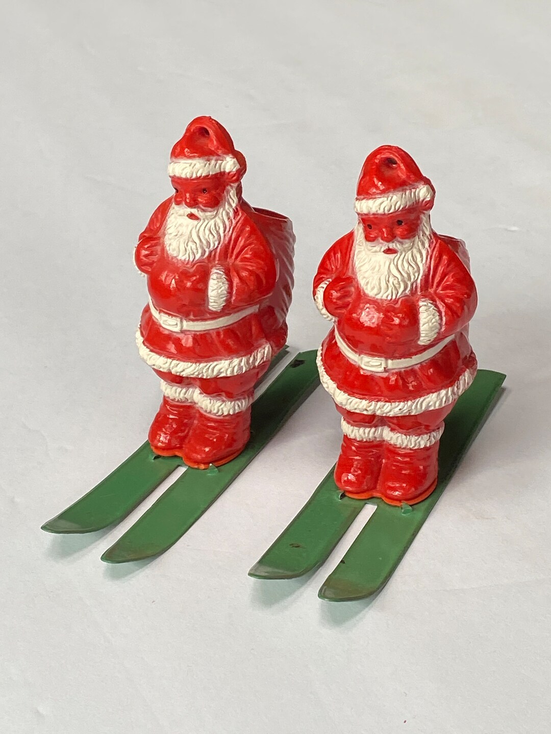ONE Vintage (1940s) Plastic Candy Container - Santa on Green Metal ...
