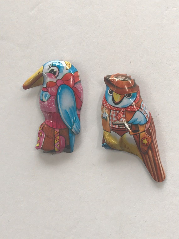 vintage tin bird pins - Gem