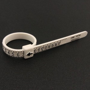 Ring Sizer, Re-usable Ring Sizing Gauge, Plastic Finger Sizer. - Etsy