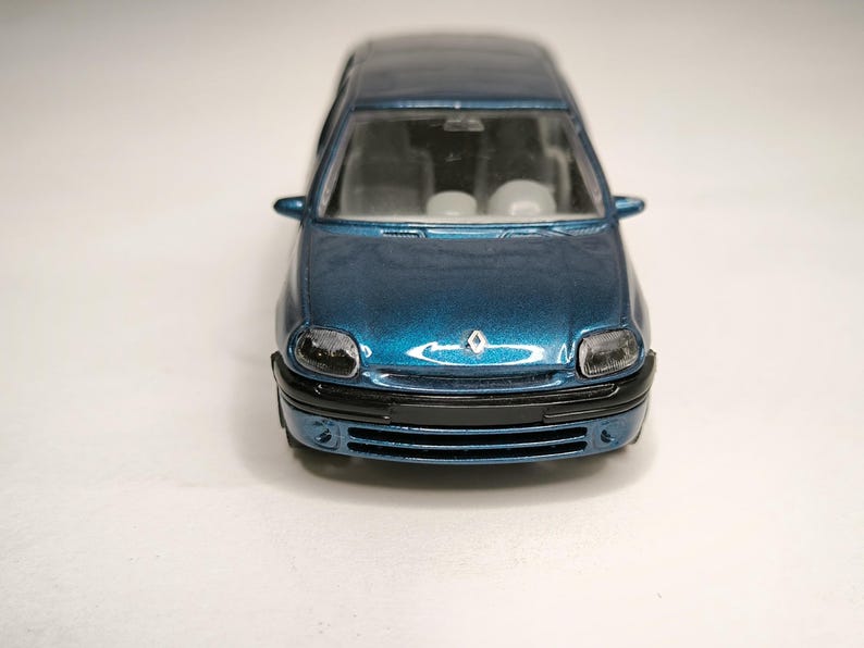 Vintage Model French Car Renault Clio Made in Italy Good Condition - Etsy