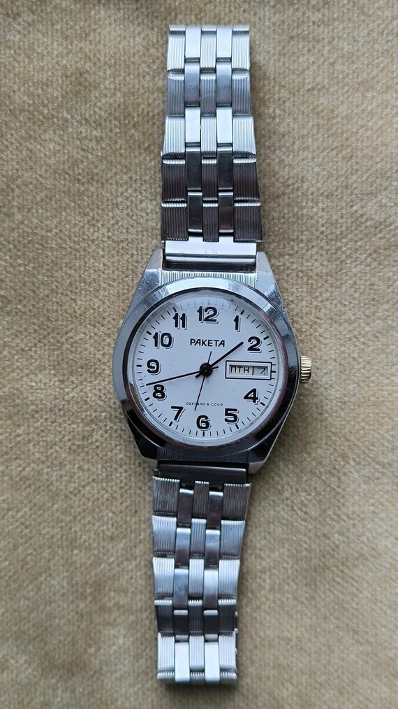 Vintage Soviet watch Raketa wristwatch Rocket Day Dat… - Gem
