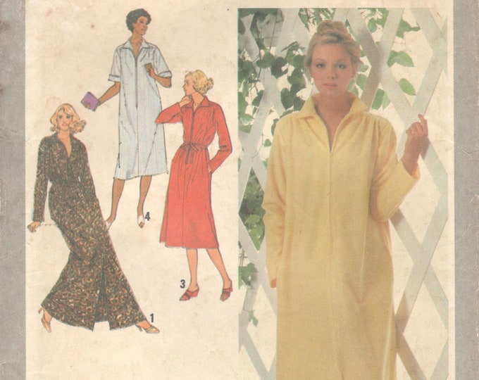 1970s Simplicity 9048 Misses Zip Front Robe Pattern in Two Lengths ...