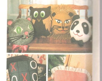 Simplicity 9751 6134 1970s Babys Bunny Themed Nursery Items Pattern ...